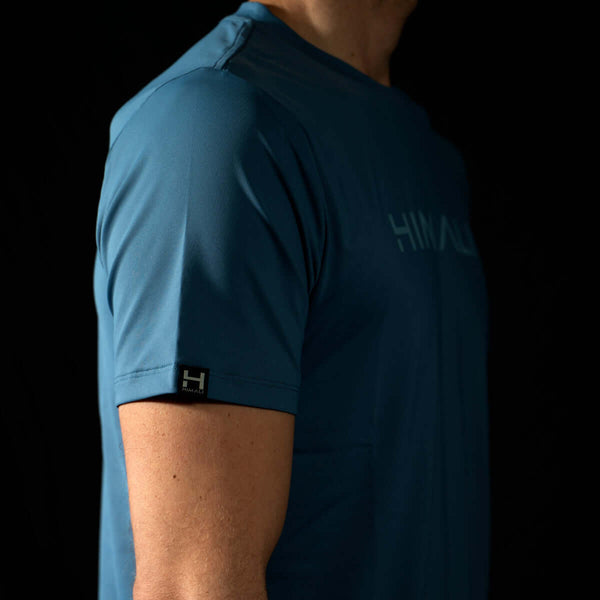MENS BOULDER ELEVATION TECH TEE